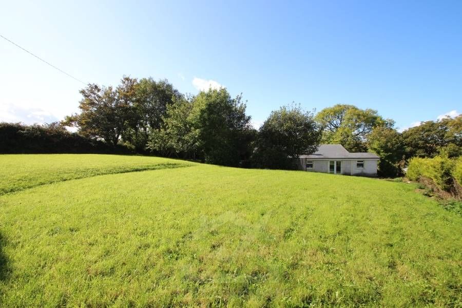 BROOKLY, KNOCKNAMANAGH, MINANE BRIDGE, CO. CORK P17 DT92 IRELAND