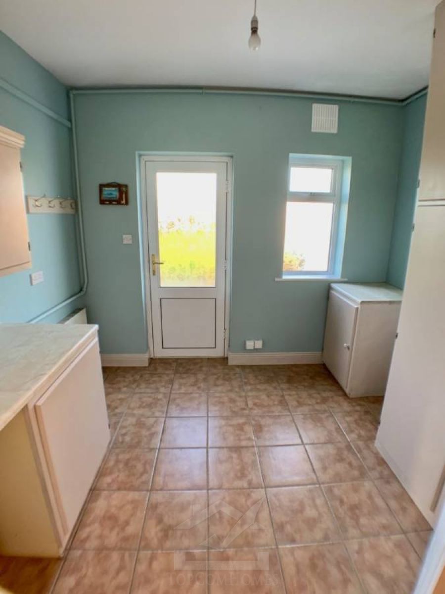 Moortown Little, Tomhaggard, Wexford Y35 KR76 Ireland