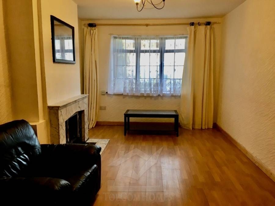 63 Birchwood Heights Springfield Tallaght Dublin 24 D24 X9V2 Ireland